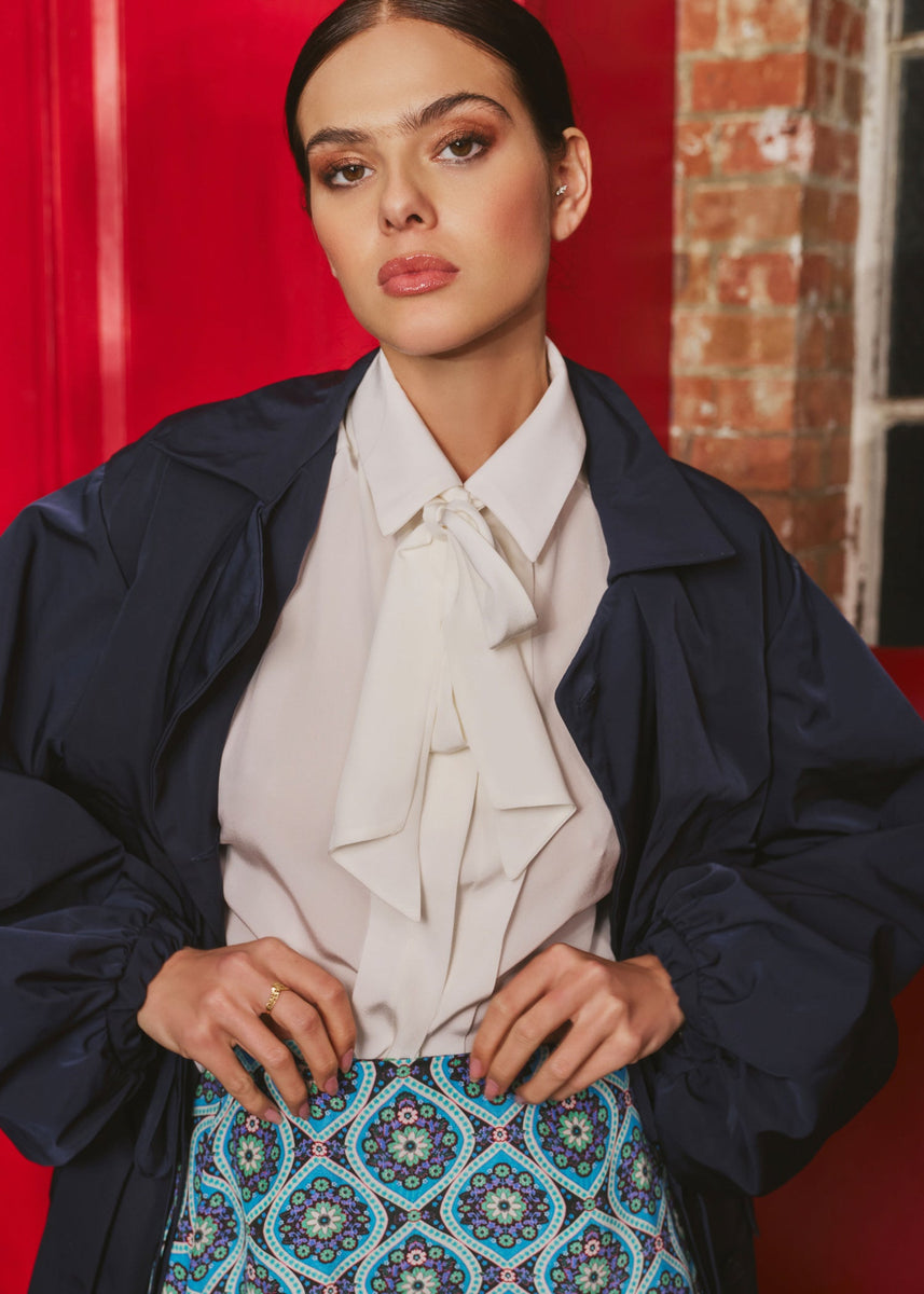 Laurie Mac – EMMA WALLACE